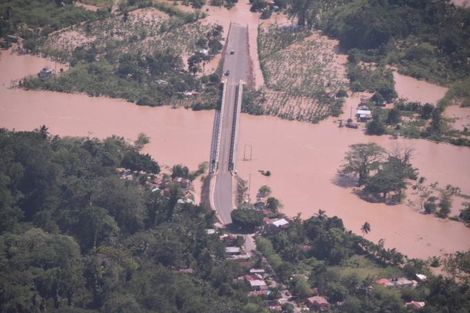 Desbordamiento del río Yuna incomunica 10 comunidades e imposibilita ...