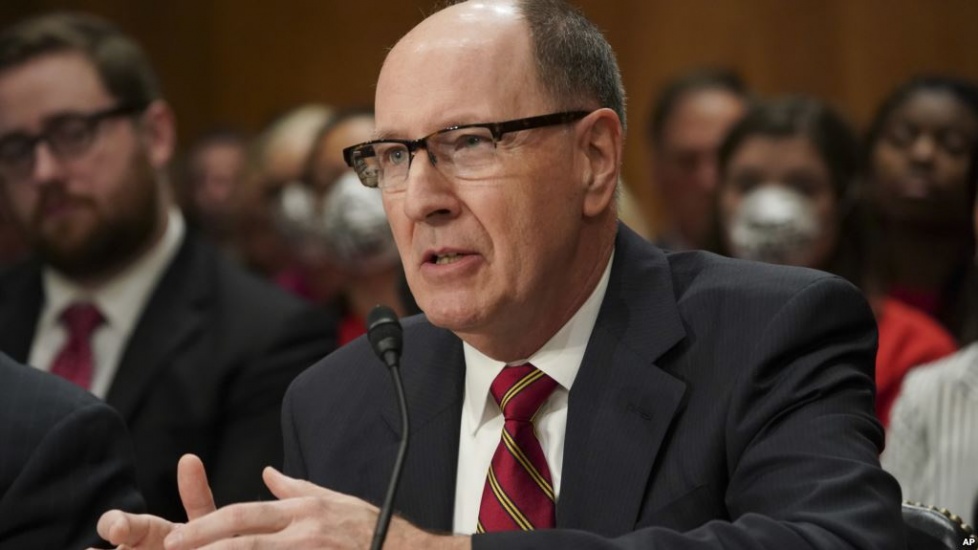 Ex general retirado dice " si el presidente de EEUU da una orden de ...