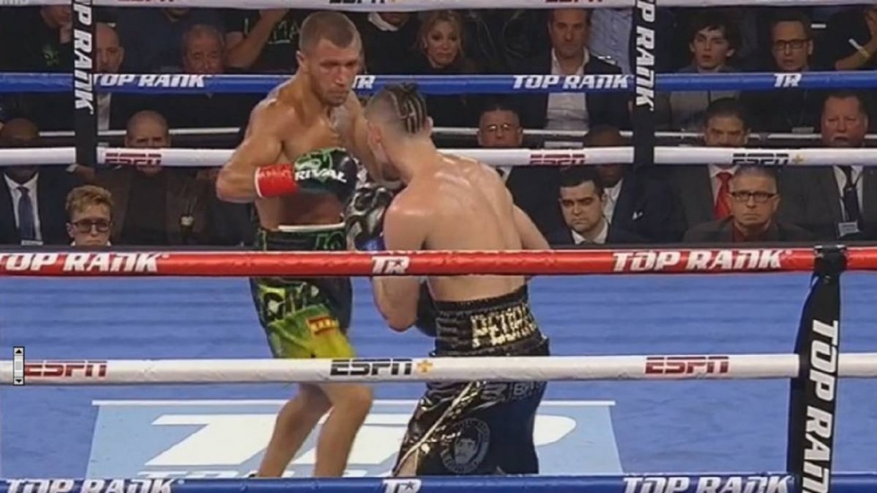 Vasily Lomachenko derrota fácil al boricua José Pedraza; el boxeador ...