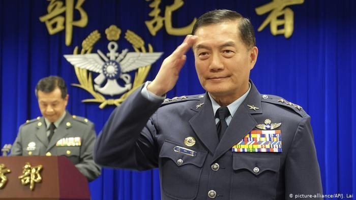 Muere en accidente aéreo jefe del Estado Mayor del Ejército de Taiwán ...