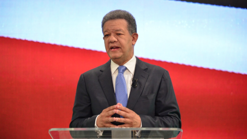 Leonel afirma confianza en JCE es total, llama a dialogo político | La ...