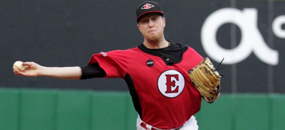 Escogido contrata al relevista Cheshire y anuncia rotación | La Nación ...