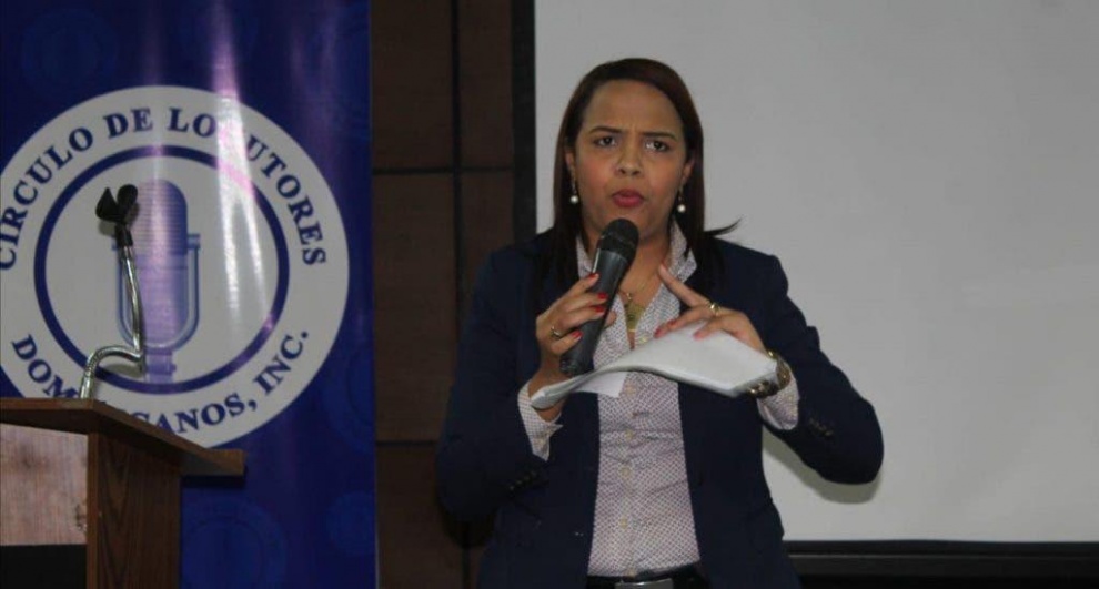 40 locutores han fallecido en espera de una pensión digna, deplora Ana ...