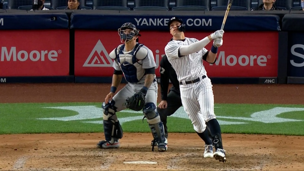 Aaron Judge sigue indetenible batea grand slam y llega a 41 jonrones; Yanquis ganan | La Nación ...
