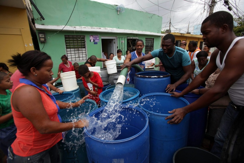 Fuerte sequía afecta barrios capitalinos; botellón de agua sube a 90 ...