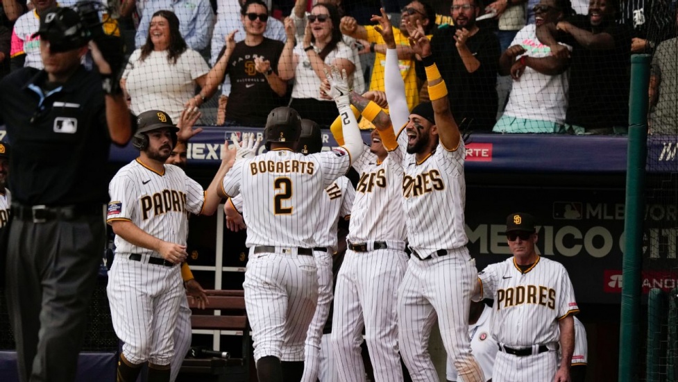 Padres barren serie frente a Gigantes en México, Atléticos cortan racha ...
