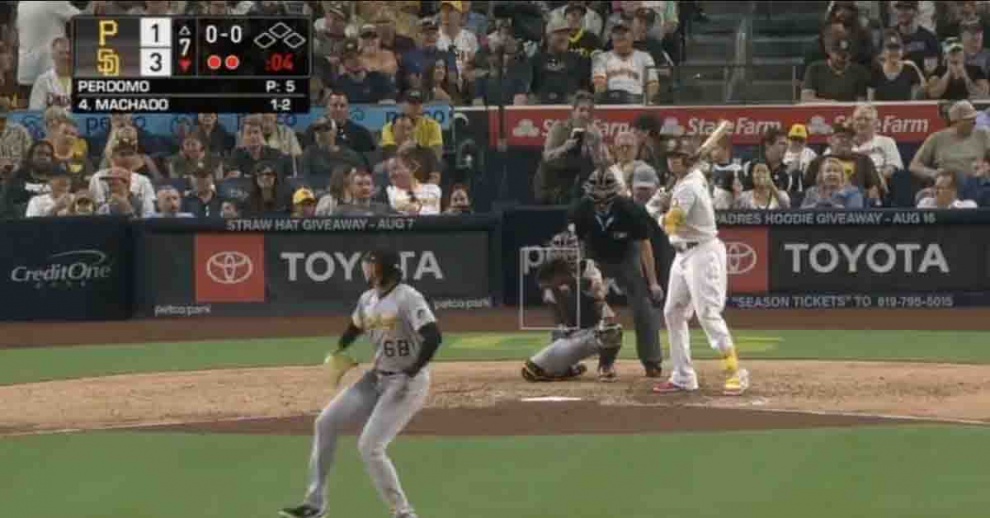 Suspendido por tres juegos lanzador Ángel Perdomo por pelotazo a Manny ...