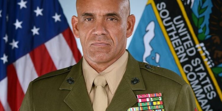 Un dominicano Sargento Mayor de la Marina EE. UU asume importante ...