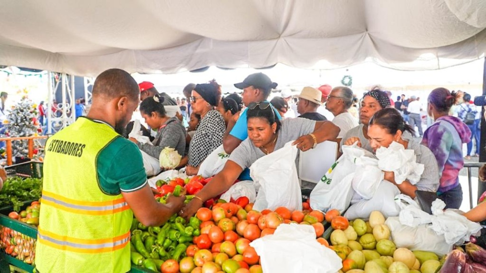Inespre ha realizado más de 50 mil operativos de ventas de alimentos en tres años y medio | La ...