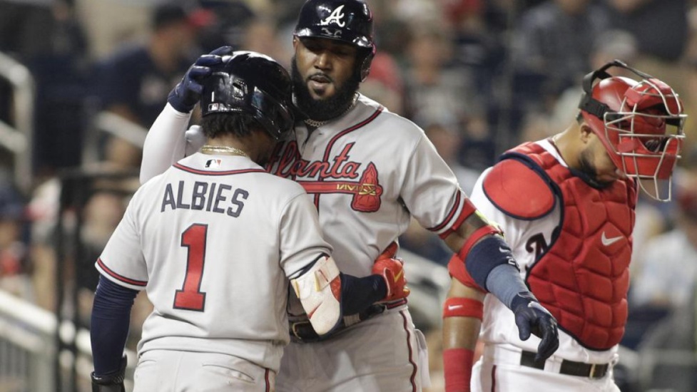 El oso Ozuna pega sencillo decisivo; Bravos vencen a Medias Rojas y ...