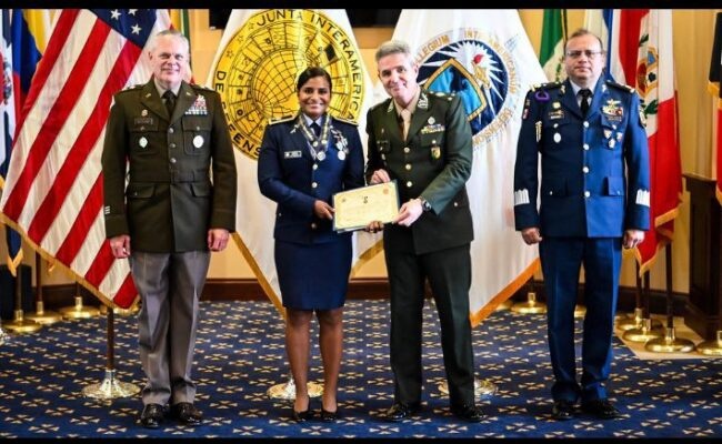 Junta Interamericana de Defensa de los Estados Unidos reconoce coronel ...