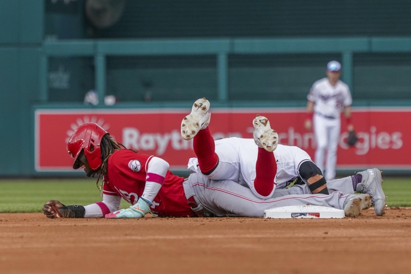 Elly De la Cruz llega a 45 bases robadas, Oneil Cruz pega jonrón; Rojos, Piratas y Tigres ganan ...