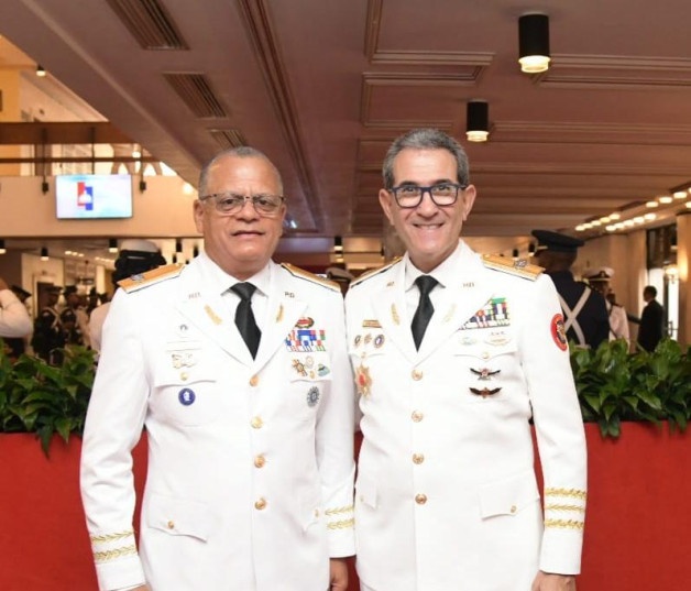 Carlos Fernández Onofre, designado nuevo ministro de Defensa y Díaz ...