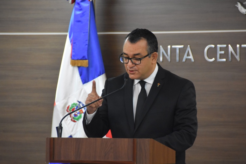 Román Jáquez se postula para seguir en el cargo como presidente JCE ...