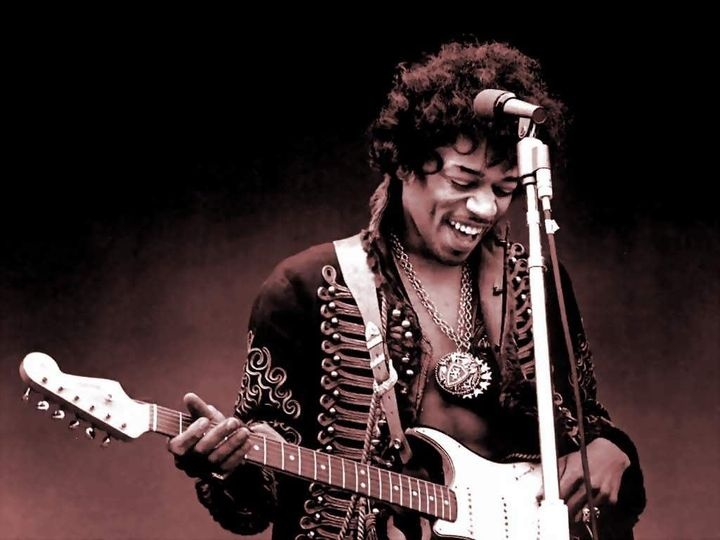 Jimi Hendrix, el legendario guitarrista que reinventó el instrumento ...