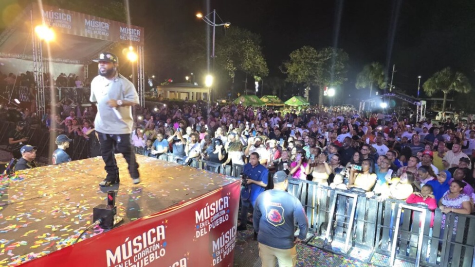 "Música en el corazón del barrio" un baño de música e integración en La ...